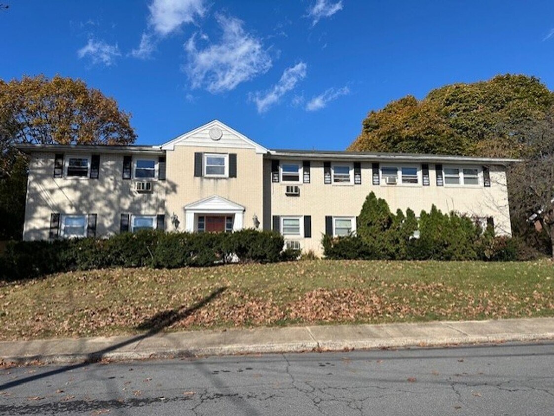 3004 Elm St Unit 2B, Harrisburg, PA 17103 - Room for Rent in Harrisburg ...