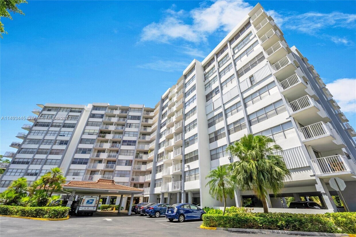 1300 NE Miami Gardens Dr Unit 719E, Miami, FL 33179 - Condo for Rent in Miami, FL | Apartments.com