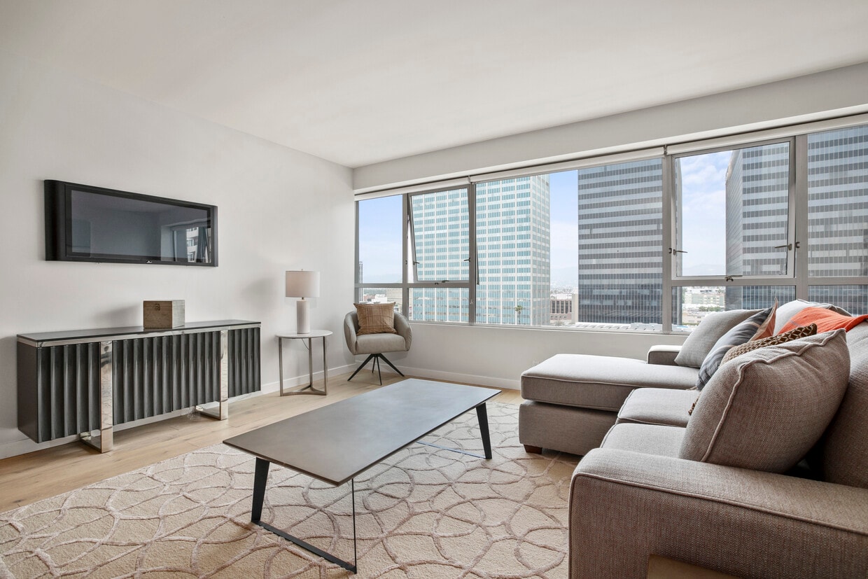 The View - 3460 W 7th St Los Angeles, CA 90005 | Apartments.com