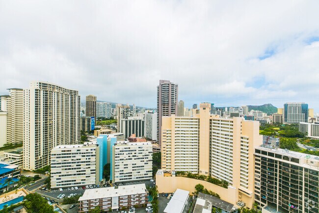 Waikiki Apartments for Rent with Extra Storage - Honolulu, HI - Updated ...