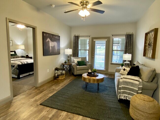 Lone Oak Apartments - 1801 Lone Oak Rd Weatherford, TX | Apartments.com
