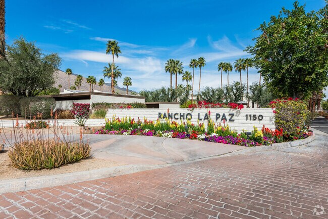 Deep Well Ranch Historic District Apartments for Rent with a Balcony ...