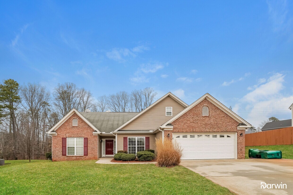 1127 Mountain Ridge Rd, Rural Hall, NC 27045 | Apartments.com