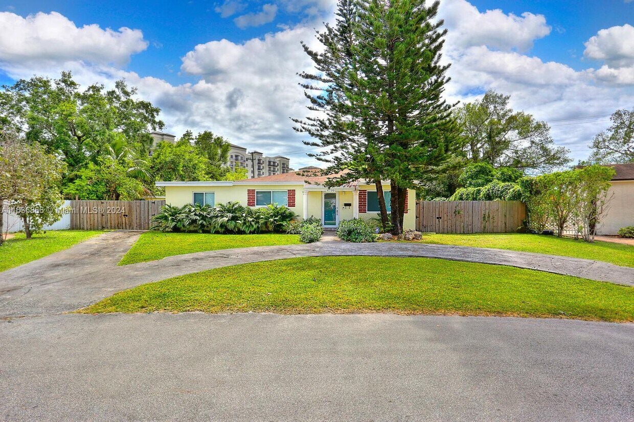 6730 SW 19th St, Miami, FL 33155 - Casa en renta en Miami, FL ...