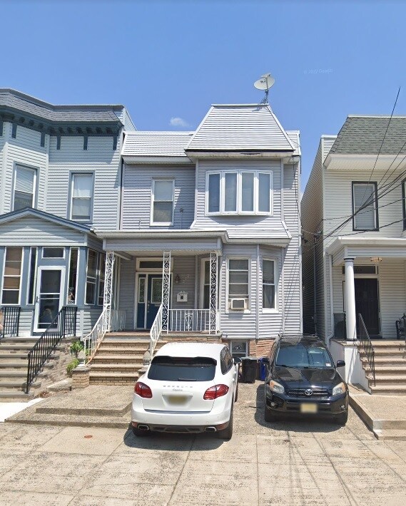 212 Shippen St Unit 2nd Floor, Weehawken, NJ 07086 - Condo for Rent in ...