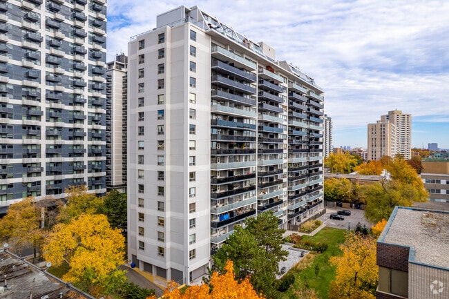 Balliol Towers Apartments - 155 Balliol St Toronto, ON | Apartments.com