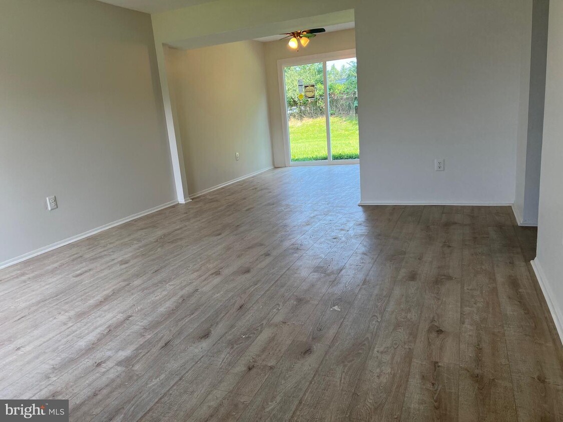 152 WILLOW TURN, MOUNT LAUREL, NJ 08054 - Townhome Rentals in MOUNT ...