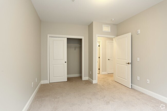 Mill Commons Apartments - Simsbury, CT | Apartments.com