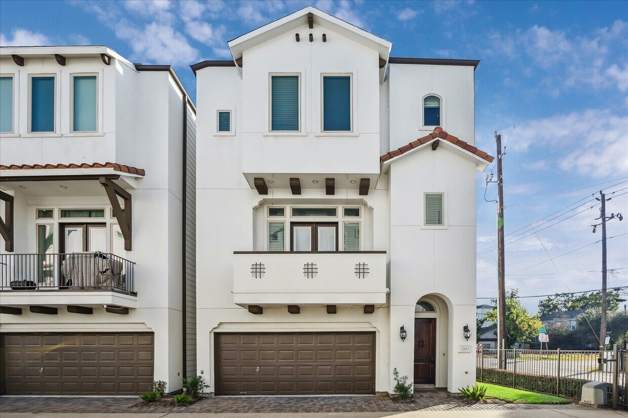 1203 Bonner St, Houston, TX 77007 - Condo for Rent in Houston, TX | Apartments.com