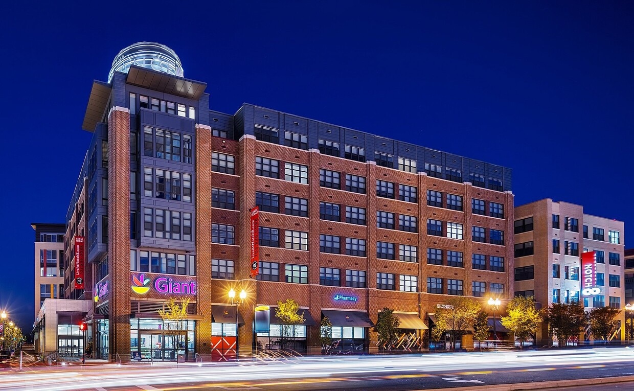 Notch 8 Apartments - 2900 Main Line Blvd Alexandria, VA | Apartments.com