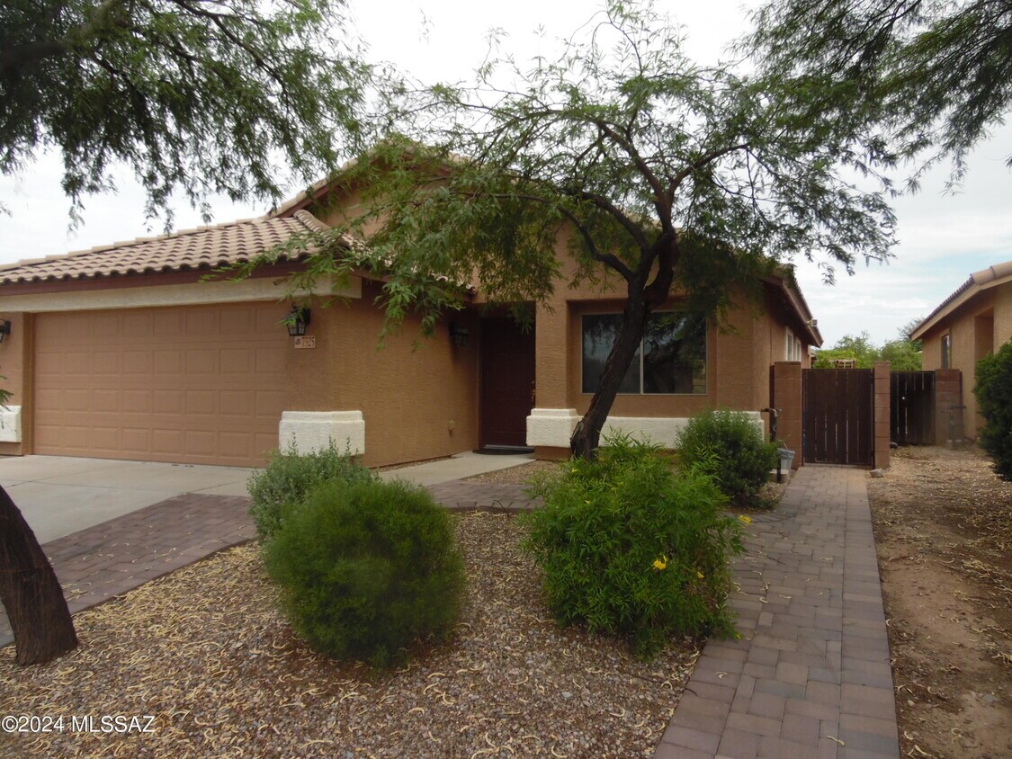 7325 E Weeping Willow Dr, Tucson, AZ 85756 - House Rental in Tucson, AZ ...