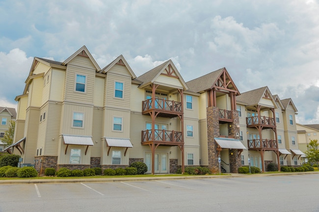 The View at the Pier Apartments - Seneca, SC | Apartments.com