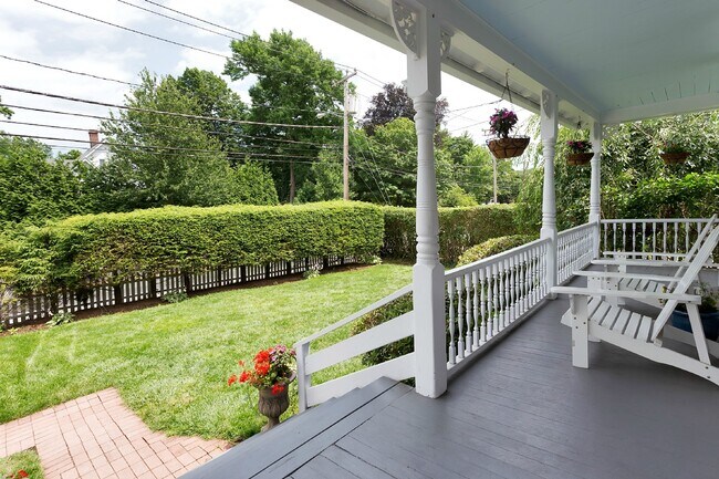 93 Noroton Ave, Darien, CT 06820 - House Rental in Darien, CT ...