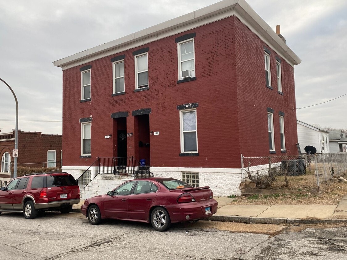 126 Haven St Unit 128 - 2F, St. Louis, MO 63111 - Room for Rent in St ...