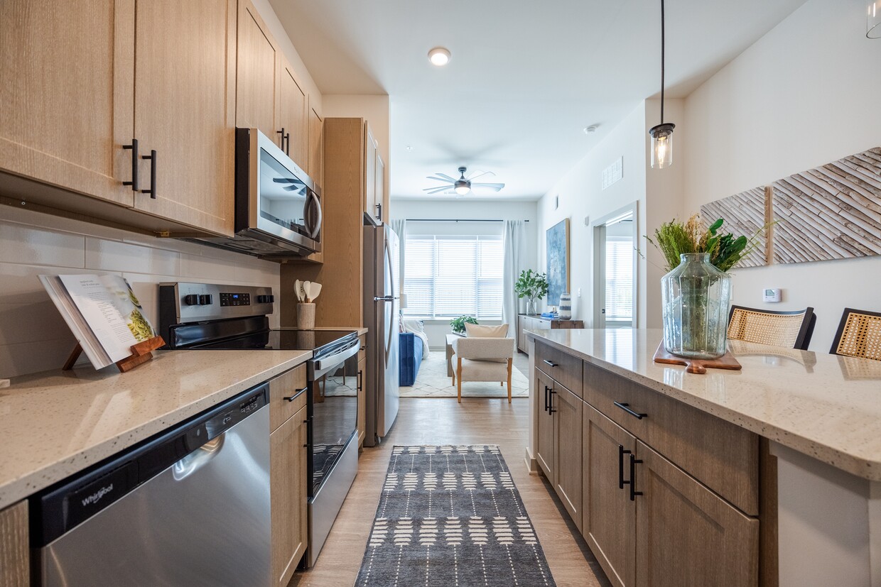 Madison Ashley Park - 2220 Berryhill Rd Charlotte, NC 28208 ...