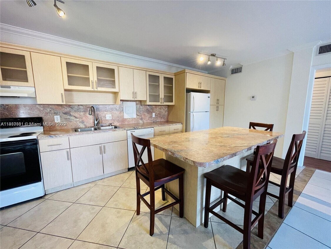 13789 SW 66th St Unit F182, Miami, FL 33183 - Condo for Rent in Miami ...