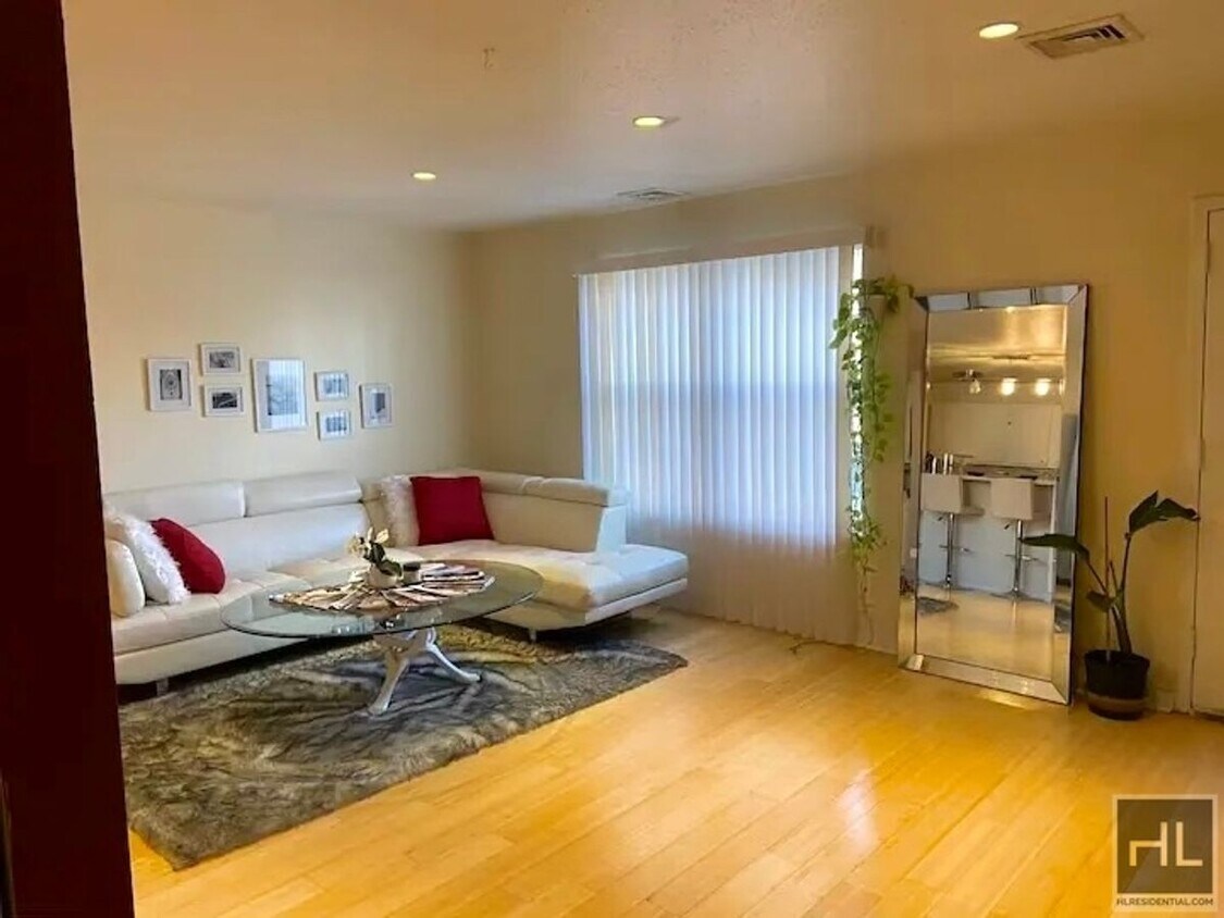 878 Union Ave Unit 2B, The Bronx, NY 10459 | Apartments.com