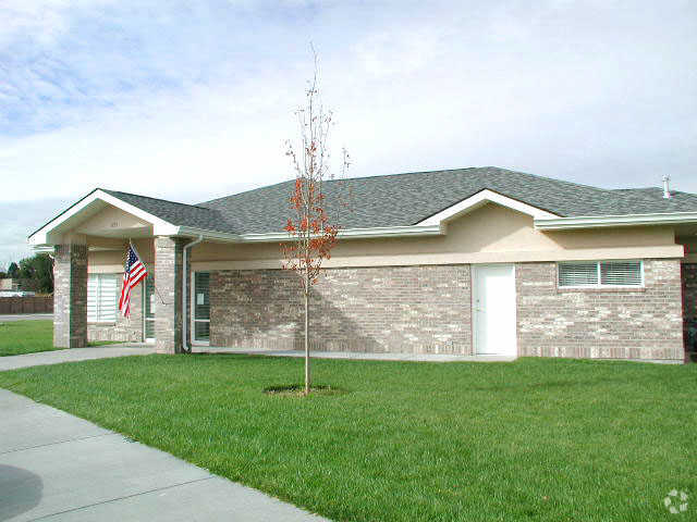 Creekside Arbour - 1425 E 5th Ave Meridian, ID 83642 | Apartments.com