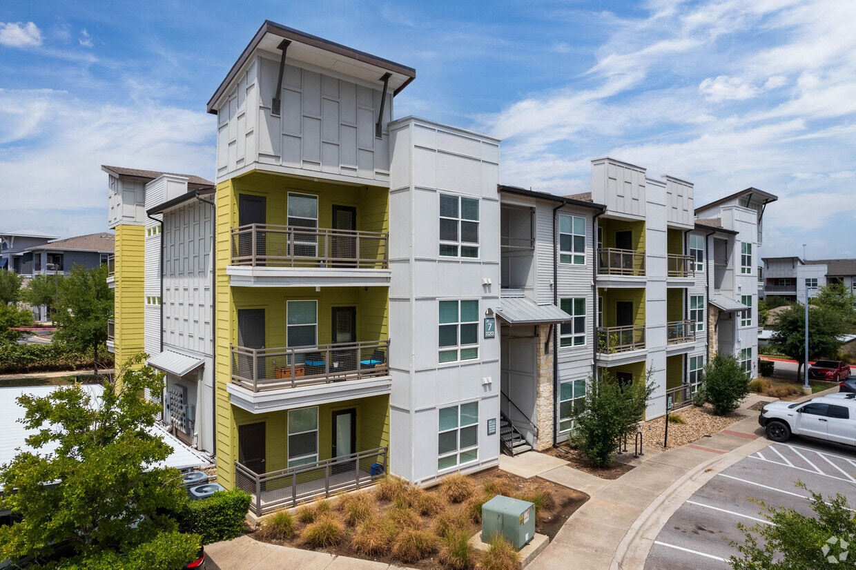 Highline Apartments - 13201 Legendary Dr Austin, TX | Apartments.com