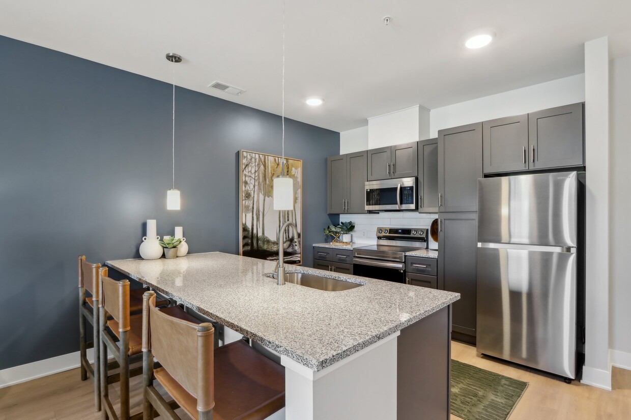 Rise on Meridian - 915 S Meridian St Indianapolis, IN 46225 ...