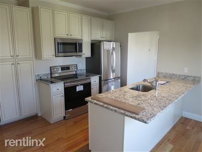 60 Grant Ave, Medford, MA 02155 - Room for Rent in Medford, MA ...