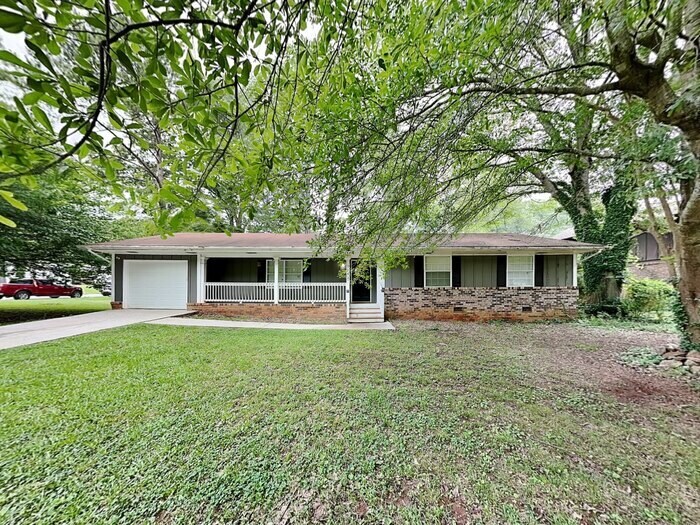 1442 Red Cedar Trail, Stone Mountain, GA 30083 - House Rental in Stone ...