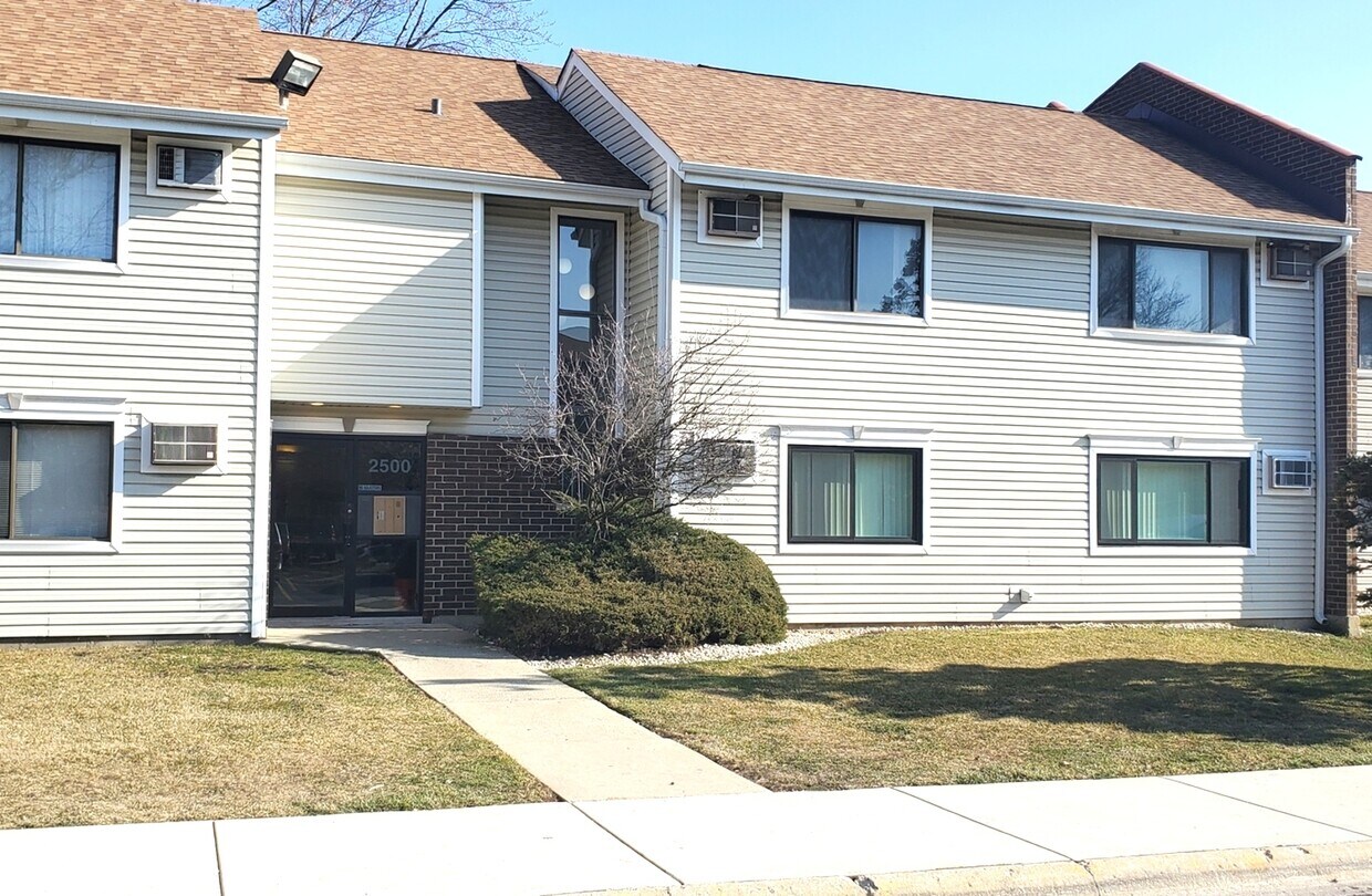 2500 Bayside Dr Unit 6, Palatine, IL 60074 - Condo for Rent in Palatine ...