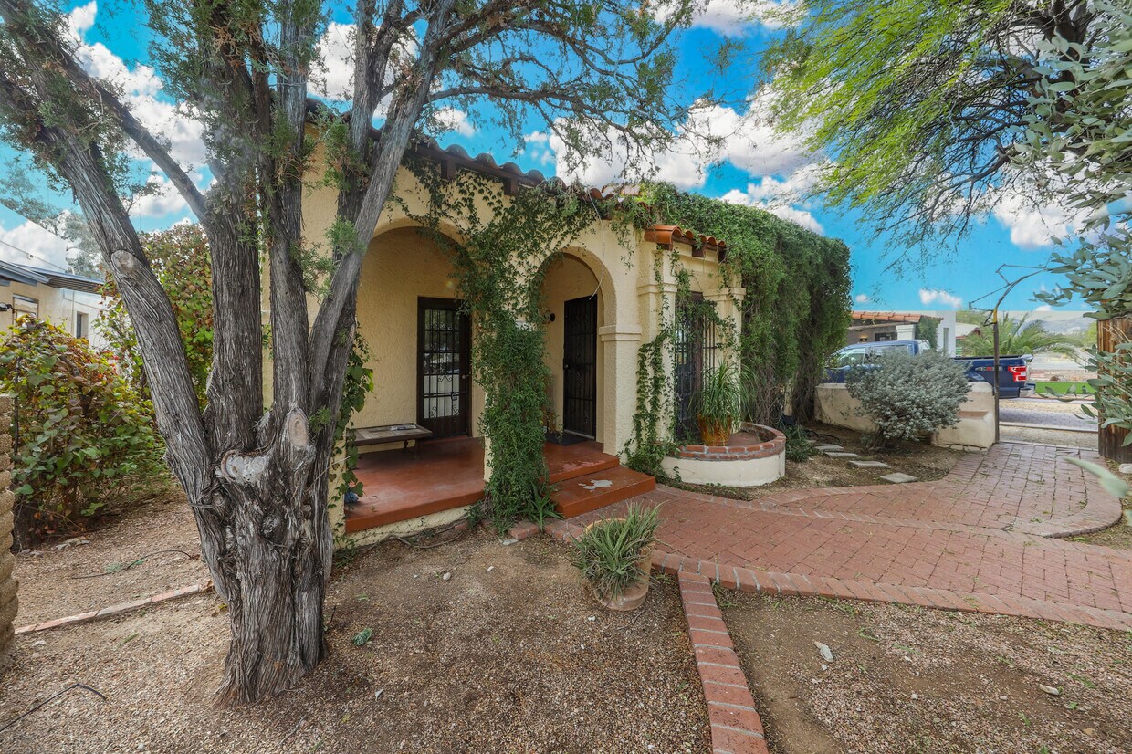 1916 E 9th St, Tucson, AZ 85719 - House Rental in Tucson, AZ ...
