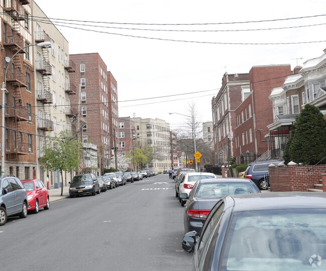 245 E 207th St, Bronx, NY 10467 Apartments - Bronx, NY | Apartments.com