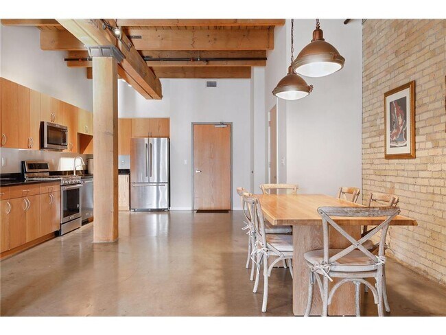 404 N Washington Ave Unit 403, Minneapolis, MN 55401 - Room for Rent in ...
