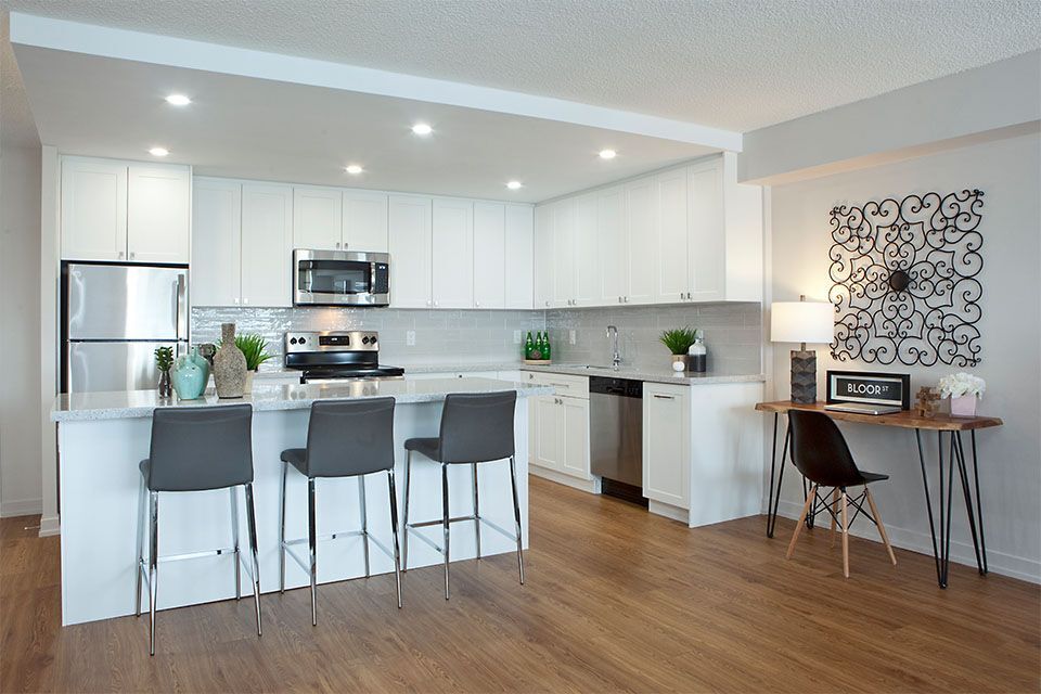 Royal Rose Apartments Apartments - 165 La Rose Ave Toronto, ON ...