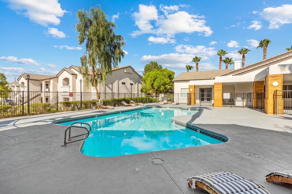 The Solena Apartments - 4249 N Commerce St North Las Vegas, NV 89032 ...