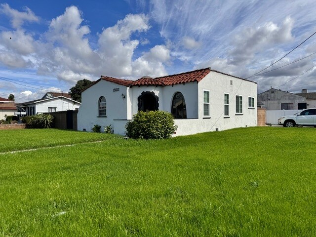 15032 S Mariposa Ave, Gardena, CA 90247 - House Rental in Gardena, CA ...