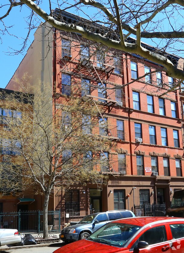 221 W 121St St, New York, NY 10027 - 221 W 121St St New York, NY 10027 ...