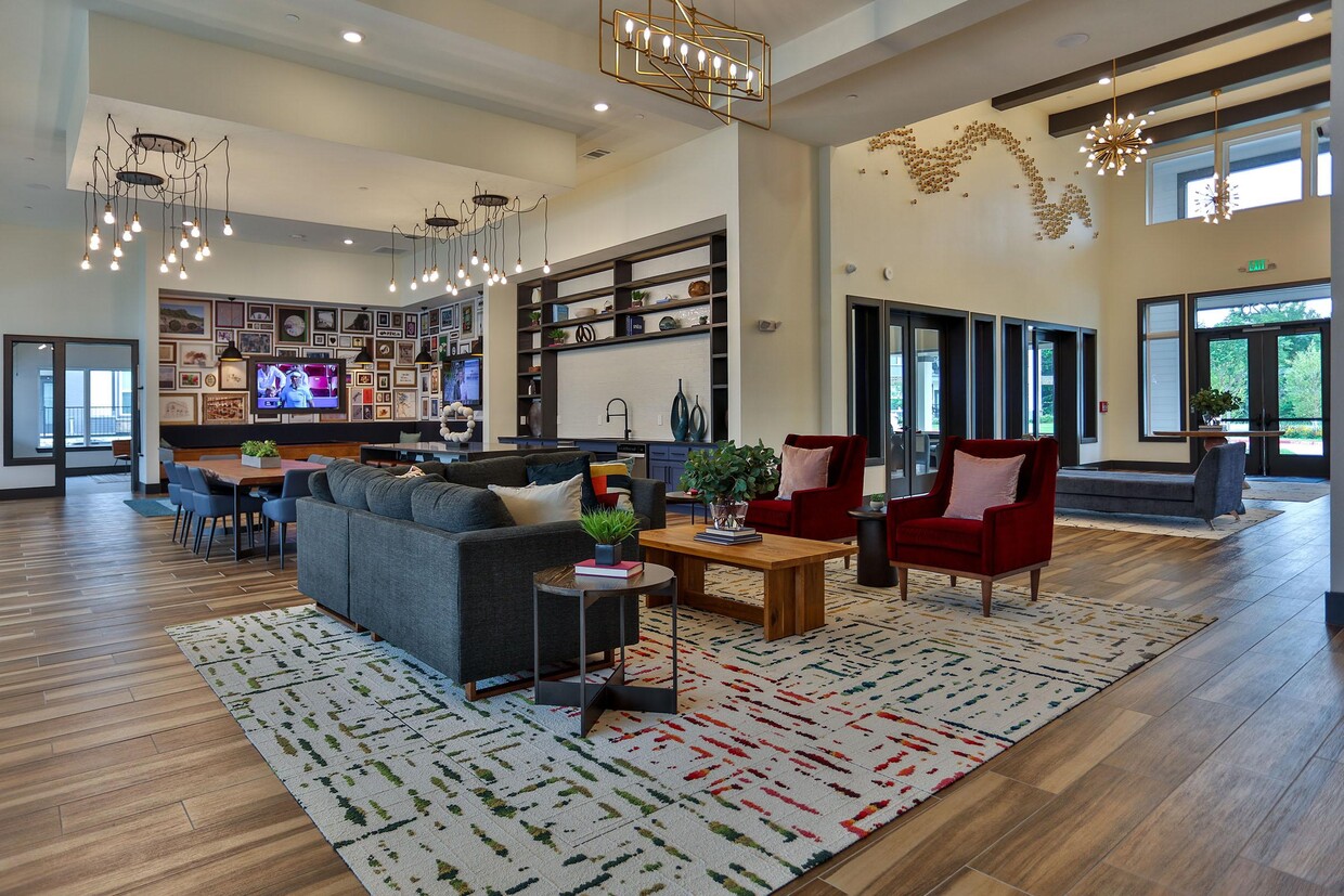 1720 at Harvey - 1720 Summit Crossing Ln College Station, TX 77845 ...