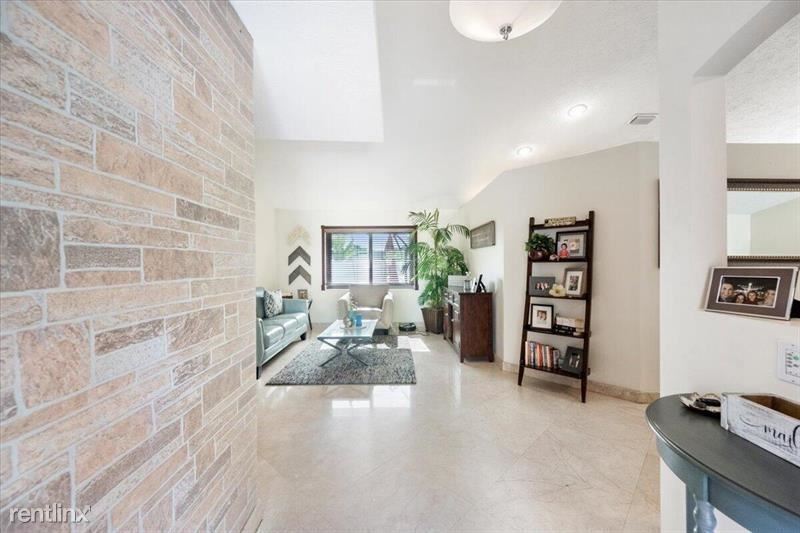 1251 SW 59th Ave, Plantation, FL 33317 - House Rental in Plantation, FL ...