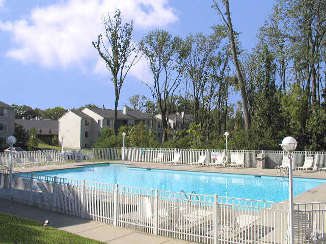 Pinnacle Pointe - 5751 Signal Pointe Dr Cincinnati, OH 45247 ...