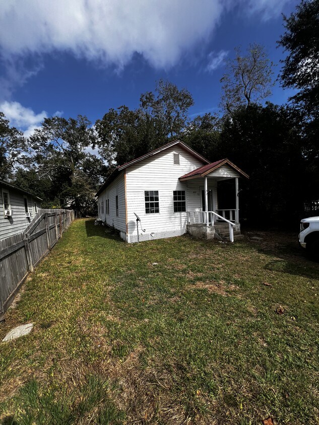 7221 Old Military Rd, Theodore, AL 36582 - House Rental in Theodore, AL ...