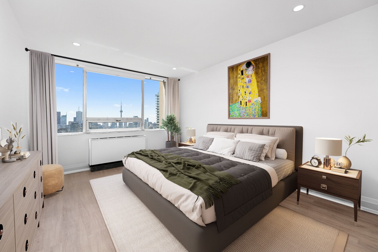 44 Charles West in Manulife Centre Apartments - 55 Bloor St W Toronto ...