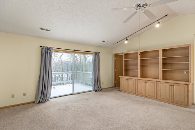 1685 Riva Ridge Dr Unit Main, Mansfield, OH 44904 - Condo for Rent in ...