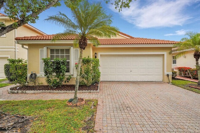 11034 NW 46th Dr House | Florida Atlantic University | Off-Campus ...