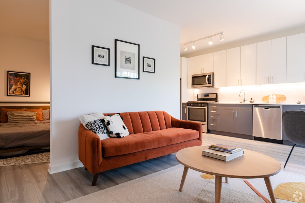10 North Main - 10 N Main St Mount Prospect, IL 60056 | Apartments.com