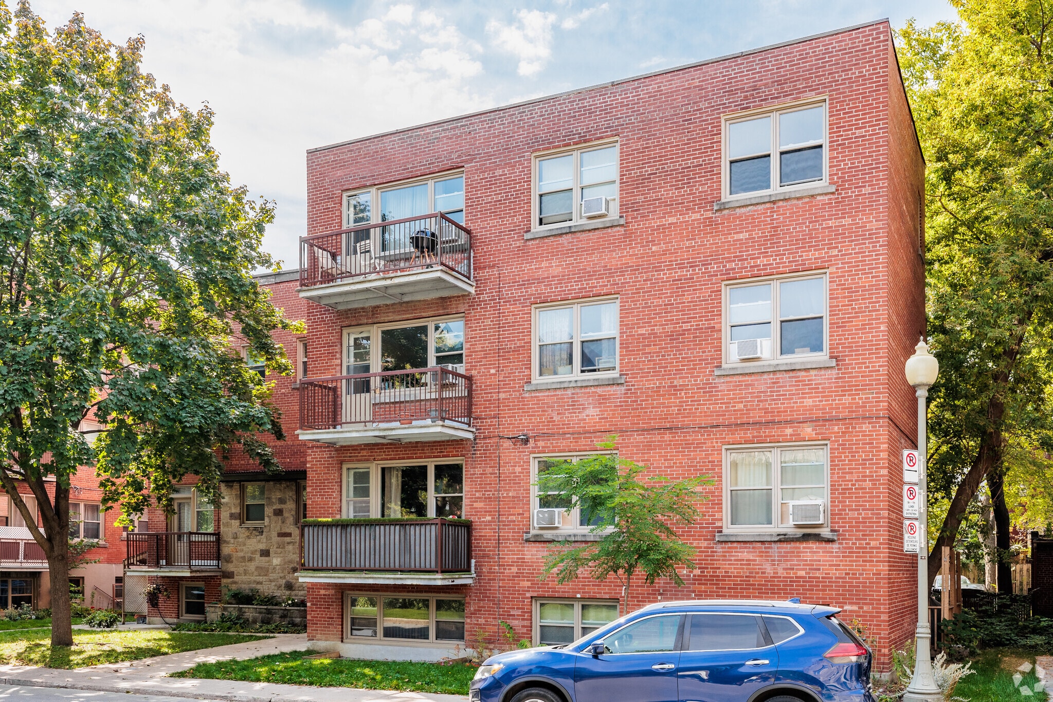 14 Rue Weredale Park, Westmount, QC H3Z 1Y6 Apartments - 14 Rue ...