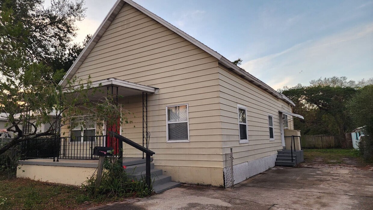 2011 Linsey St, Tampa, FL 33605 - House Rental in Tampa, FL | Apartments.com