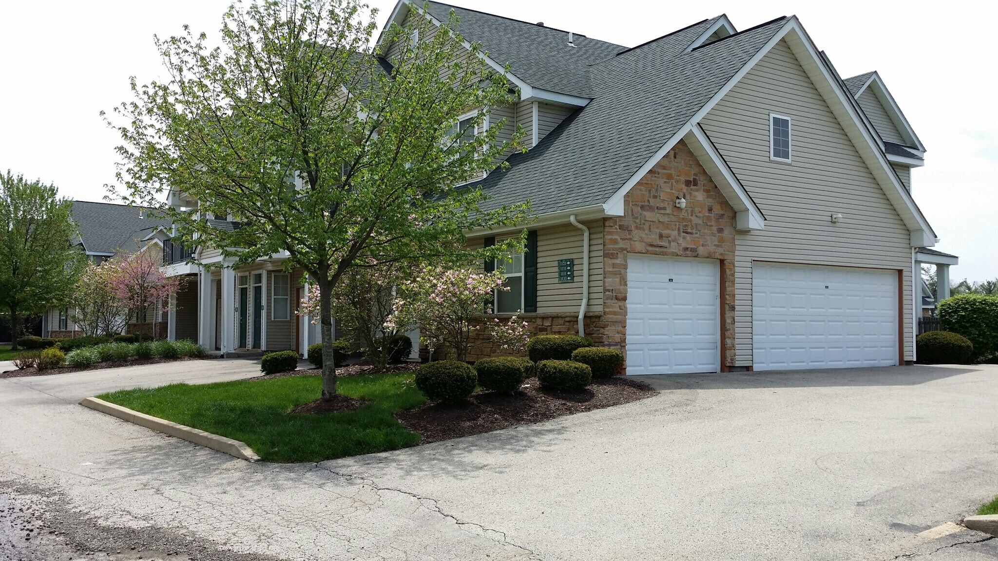 1421 Eagle Pointe Dr Unit 1421, Canonsburg, PA 15317 - Condo for Rent ...