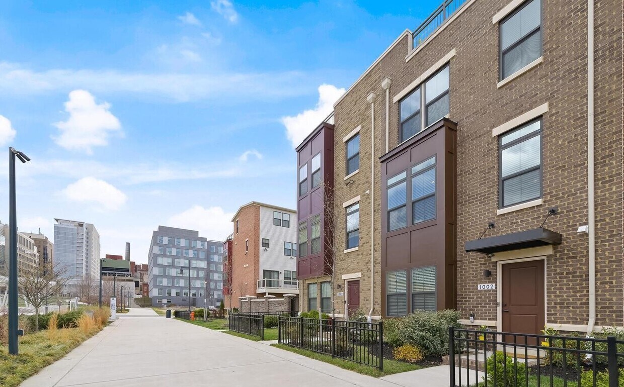 1002 N Durham St, Baltimore, MD 21205 - Townhome Rentals in Baltimore MD | Apartments.com