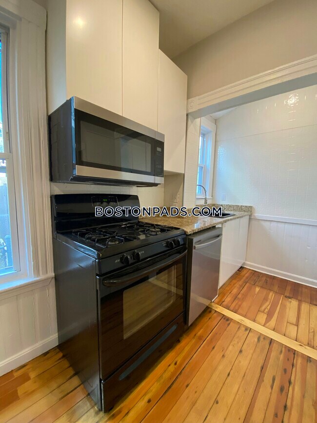 Dorchester/south Boston Border Apartment f... - Alquileres en Boston ...