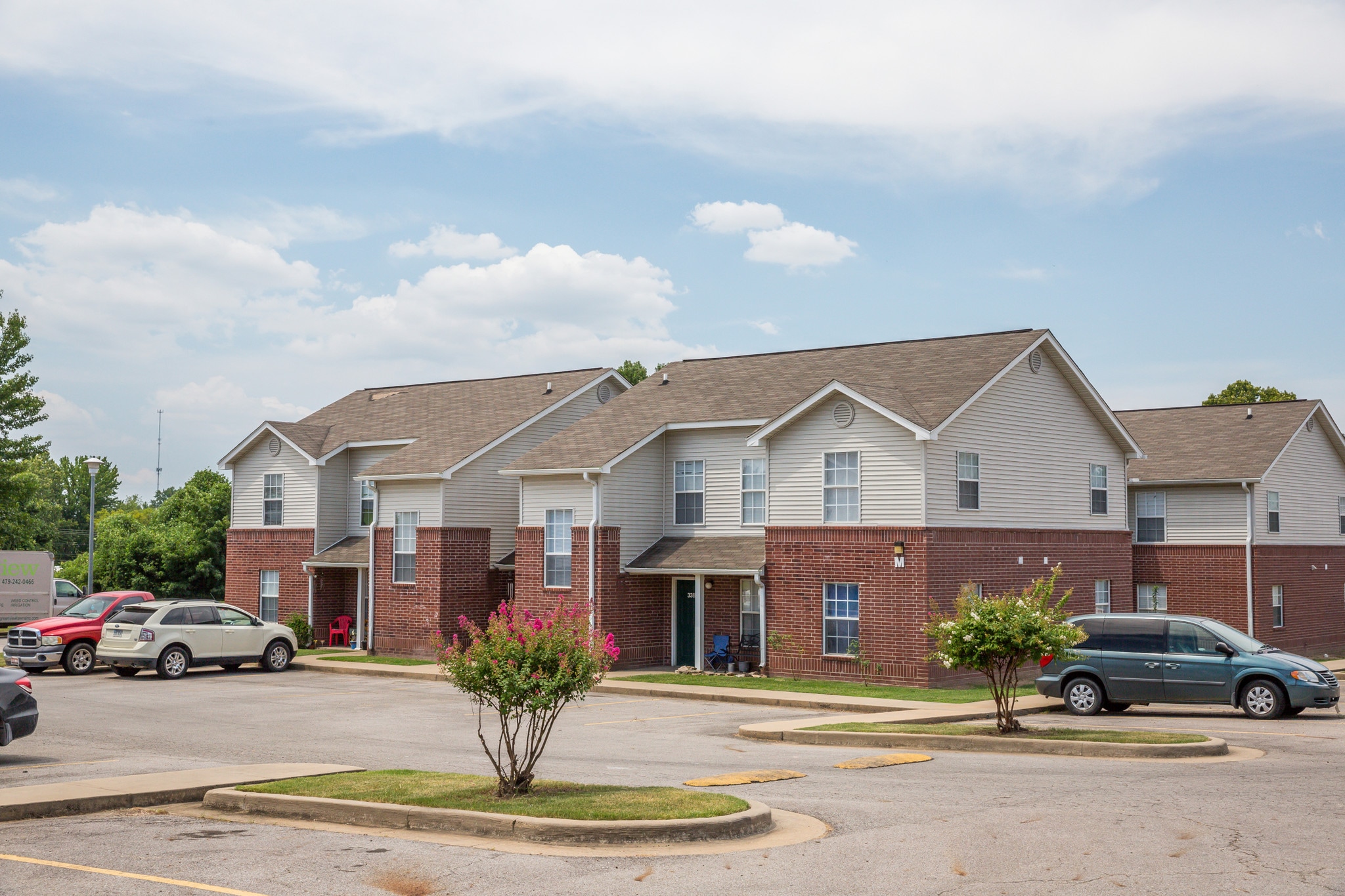 Apartments In Alma Ar