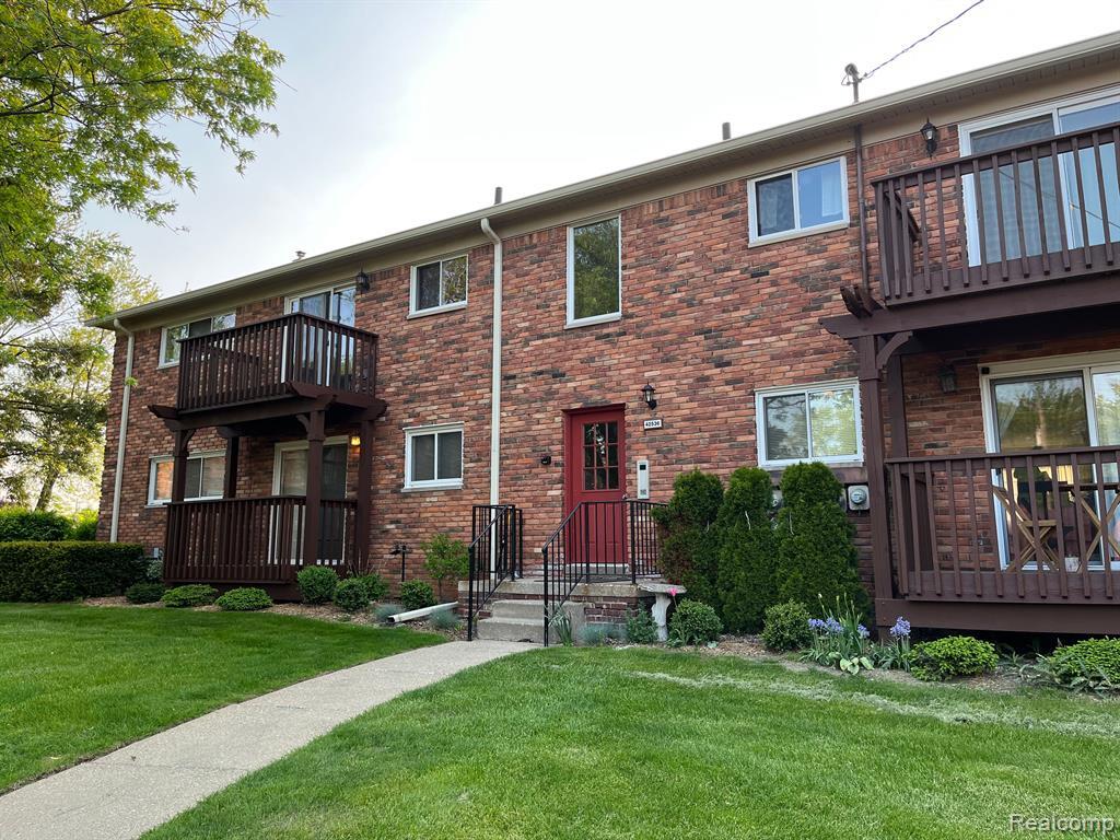 42536 Woodward Ave Unit B1, Bloomfield Township, MI 48304 - Condo for ...