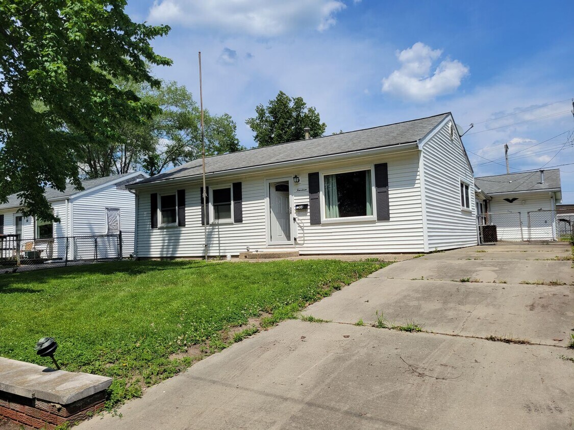 14 Salem Rd, Springfield, IL 62702 - House Rental in Springfield, IL ...